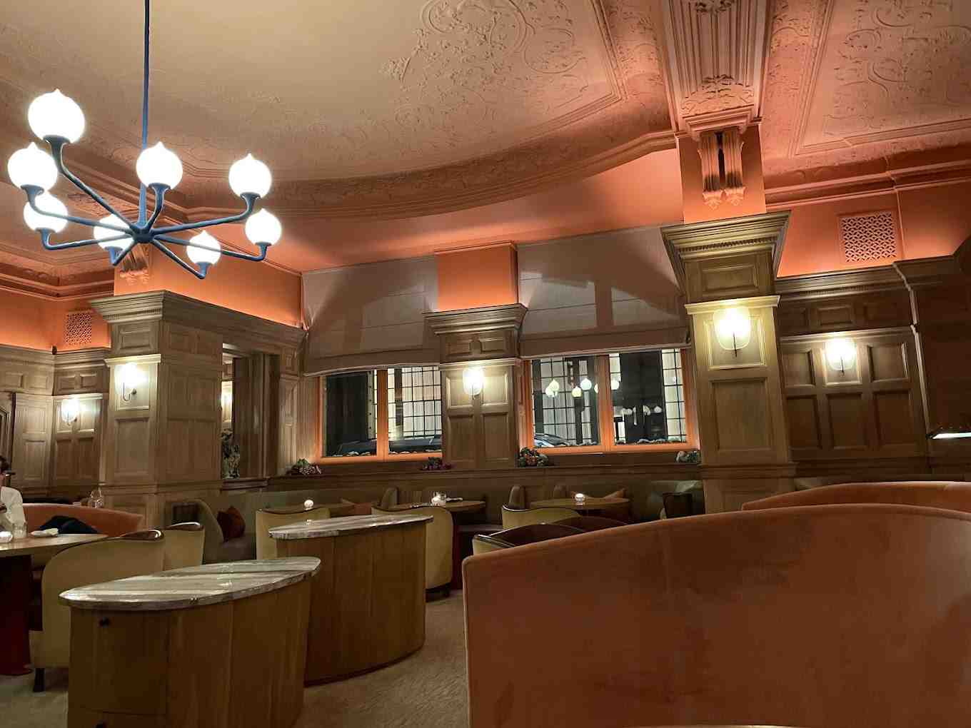 10 Luxury Restaurants in London for an Unforgettable Feast